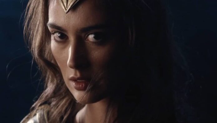 Wonder Woman 1944 : Le fan film de DC Shorts enfin disponible en ...