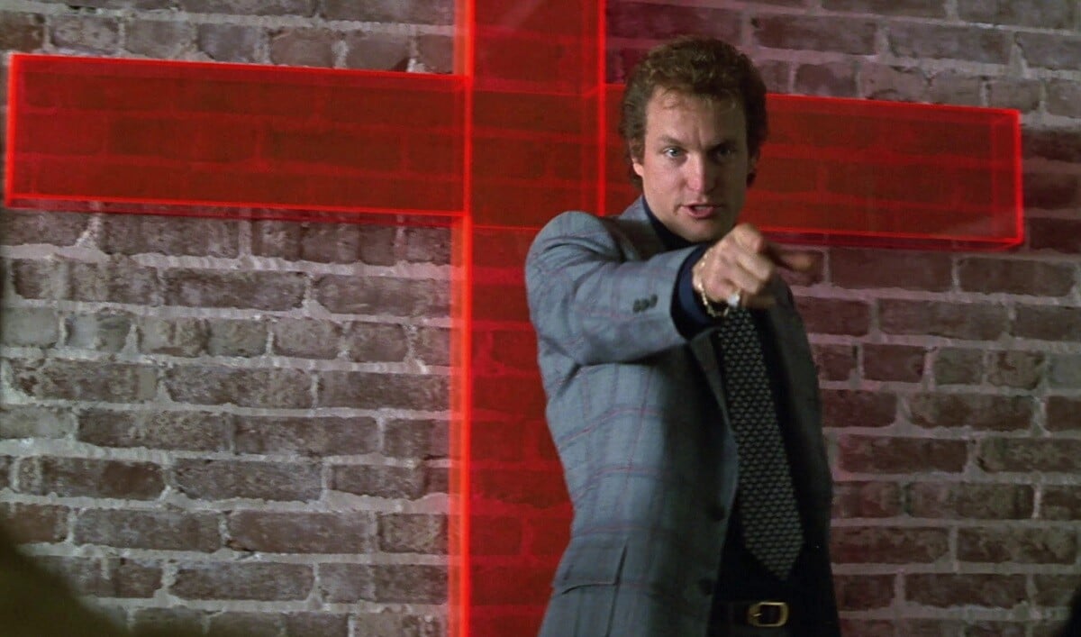 Larry Flynt : Le film culte arrive en Blu-Ray et DVD - Eklecty-City